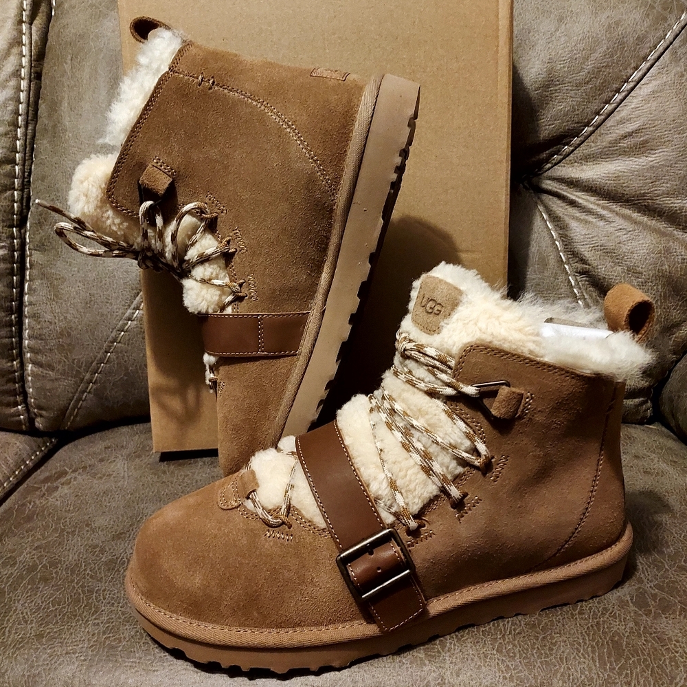 UGG Dune Mini Shearling NWT - Gem
